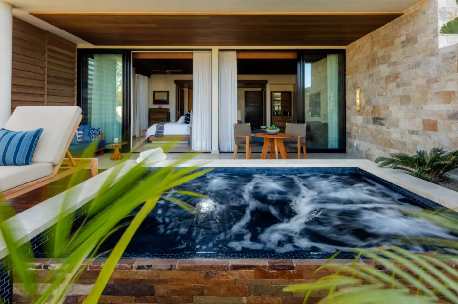 Habitación con Vista al Jardín y Alberca de Inmersión - Chileno Bay Spanish