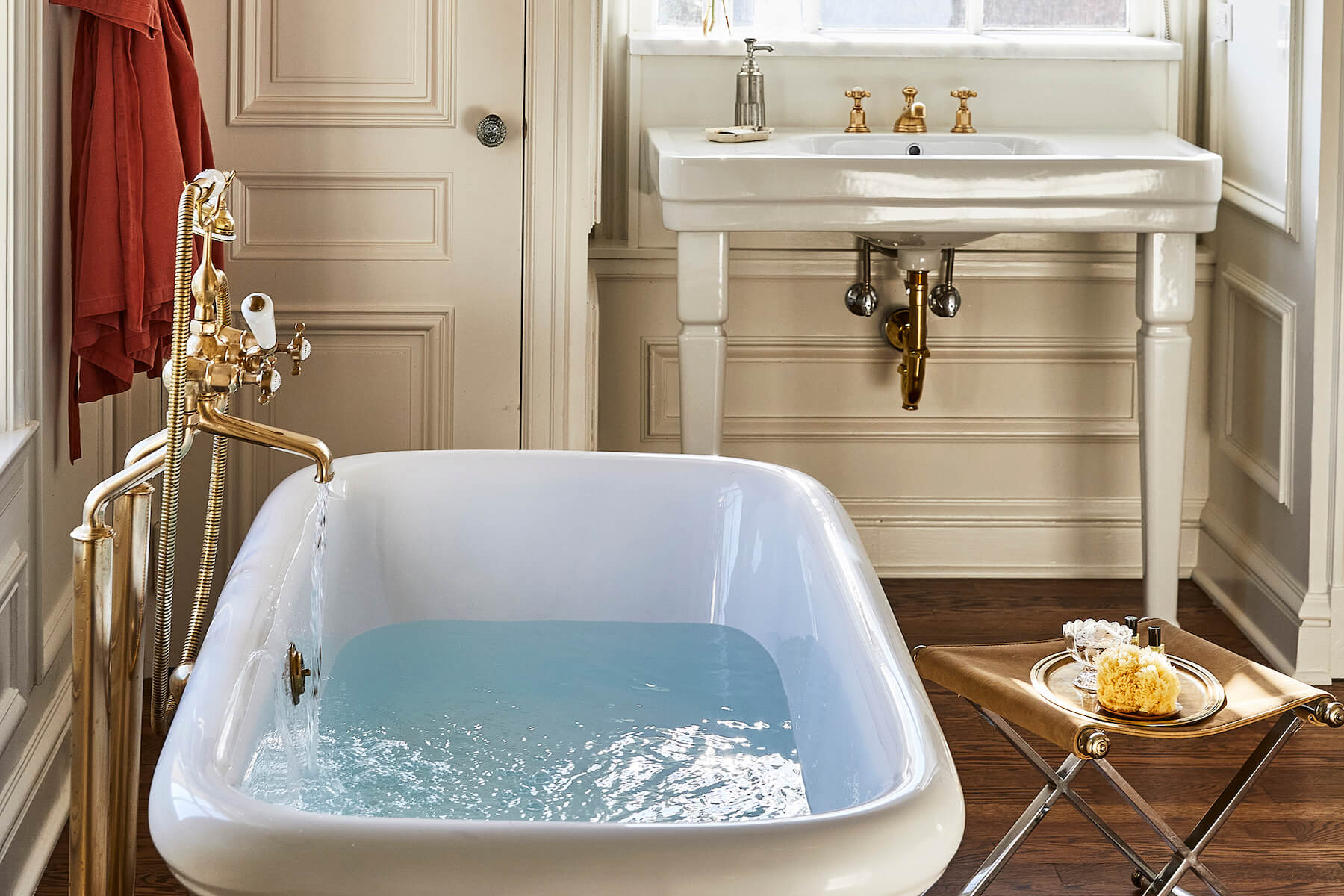 Mr. and Mrs. Perry's Suite | Commodore Perry Estate