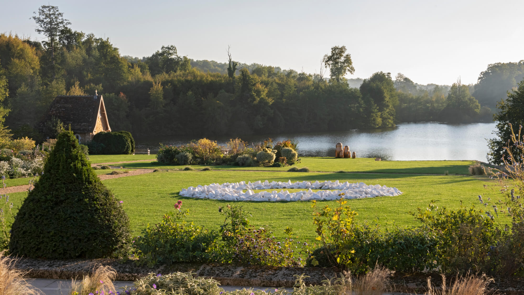 Garance Primat Art & Design Collection | Domaine Des Etangs