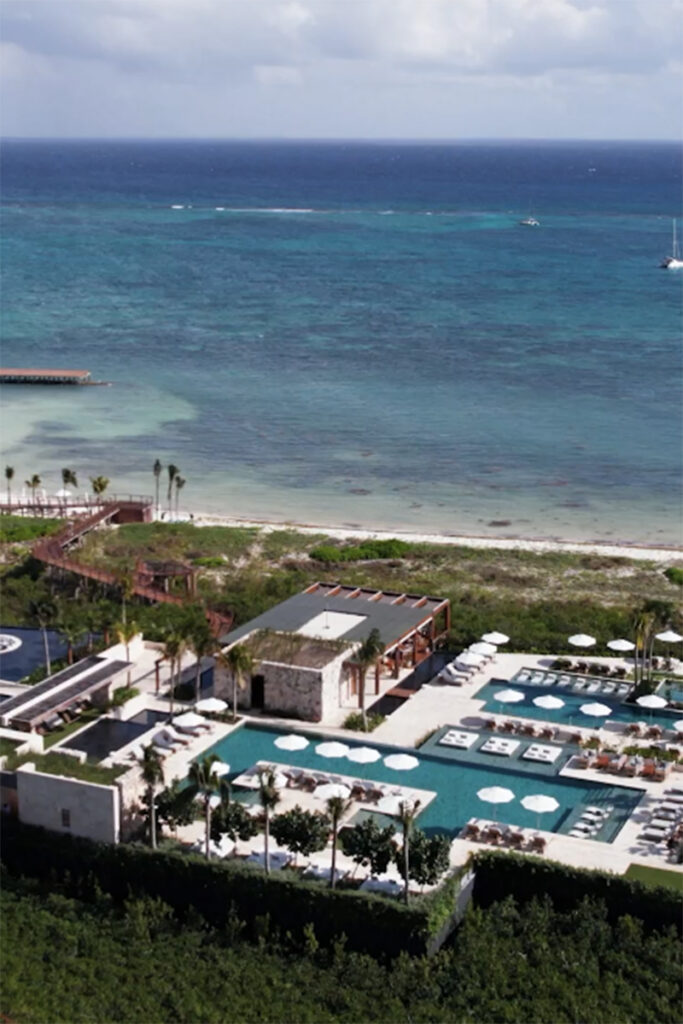 Etéreo, un lujoso resort de playa en la Riviera Maya, México | Auberge ...