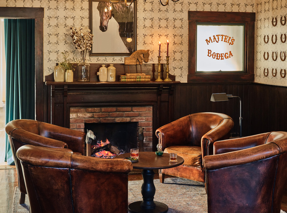 The Bar | Matteis Tavern