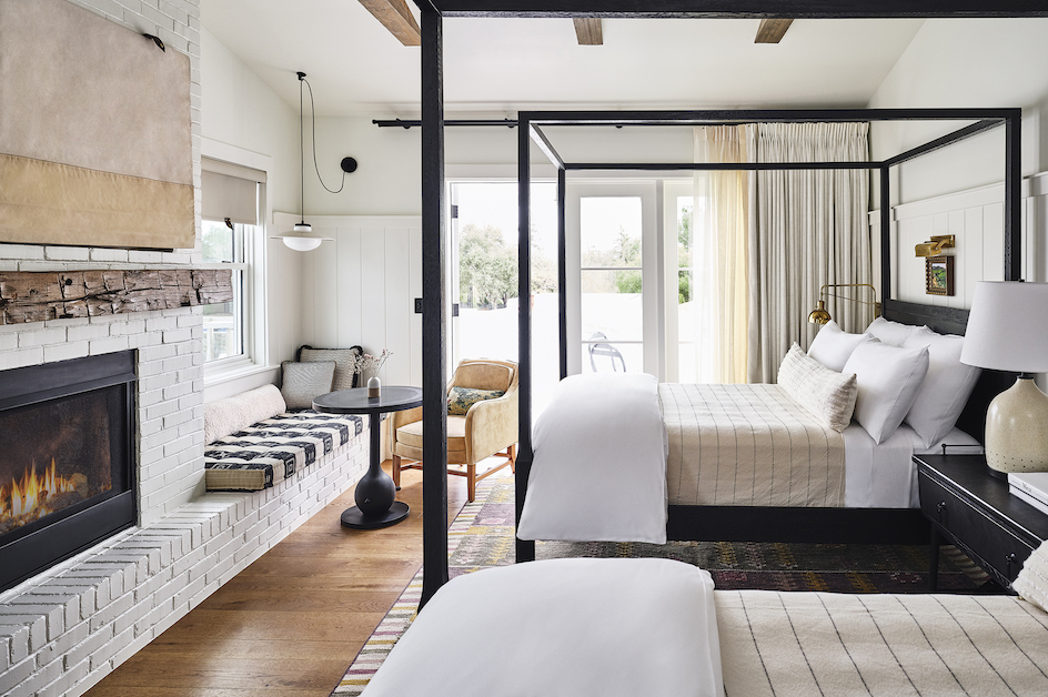 Balcony Two Double Studio | Matteis Tavern