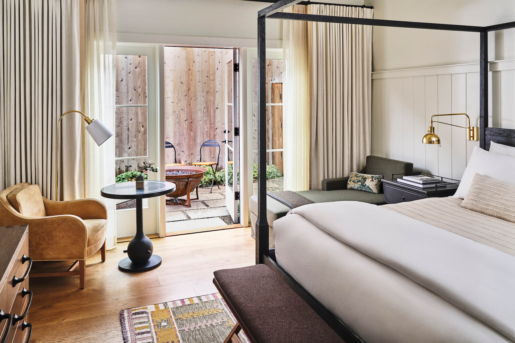 Patio King Studio | Matteis Tavern