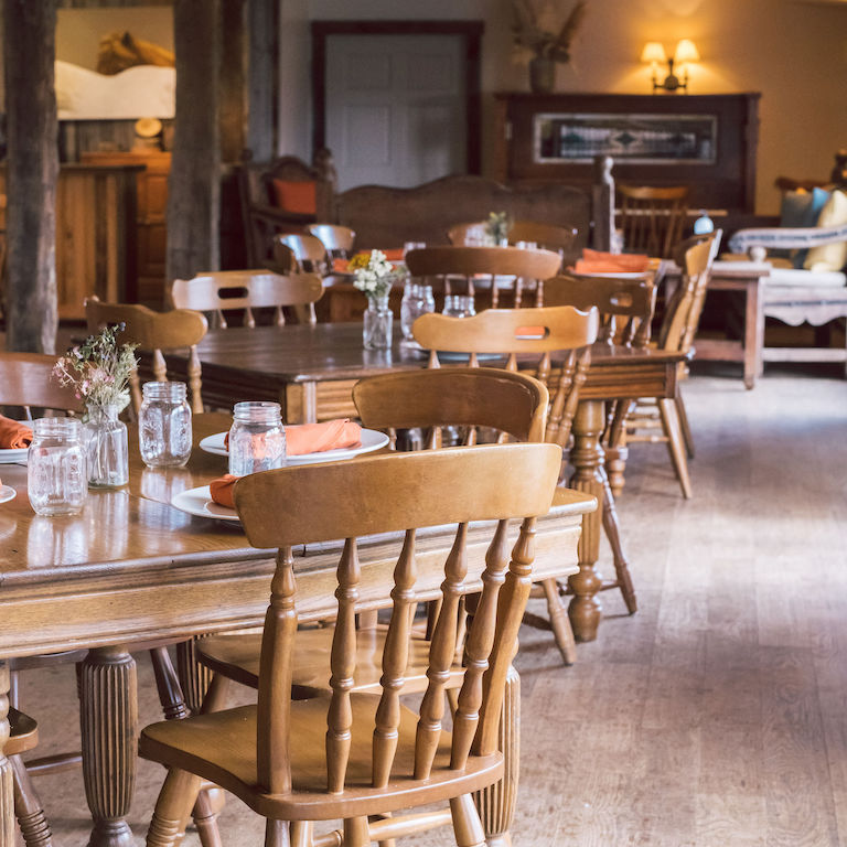 Stables Saloon at Primland | Auberge Resort Collection