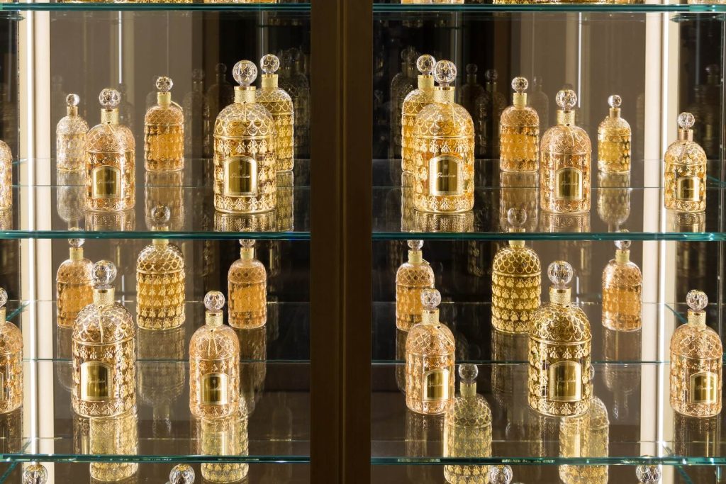 Artistic Perfumery - The Woodward